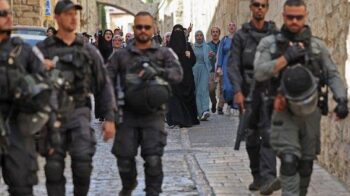 A failed Mossad operation threatens catastrophe | Mal Warwick on Books ...